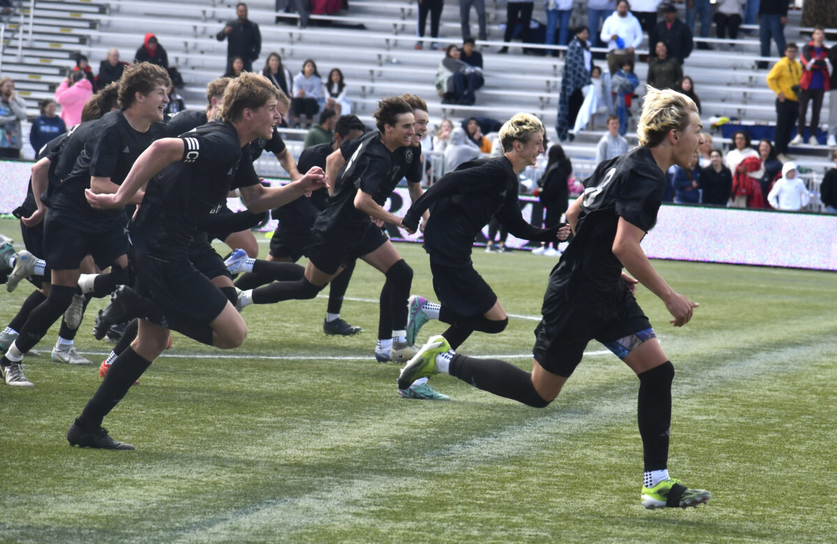 Wasatch boys soccer holds off Hunter in PKs in 5A semifinals | News ...